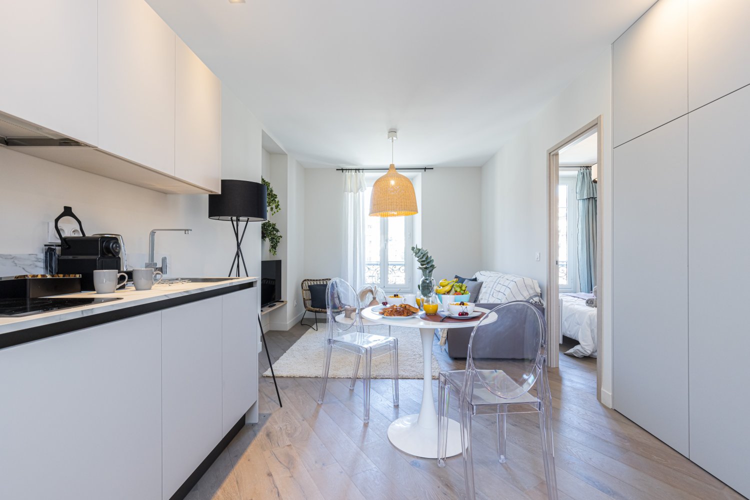 BAVASTRO - The Port - refurbished 2 piece ; apartment for rent in Nice ...