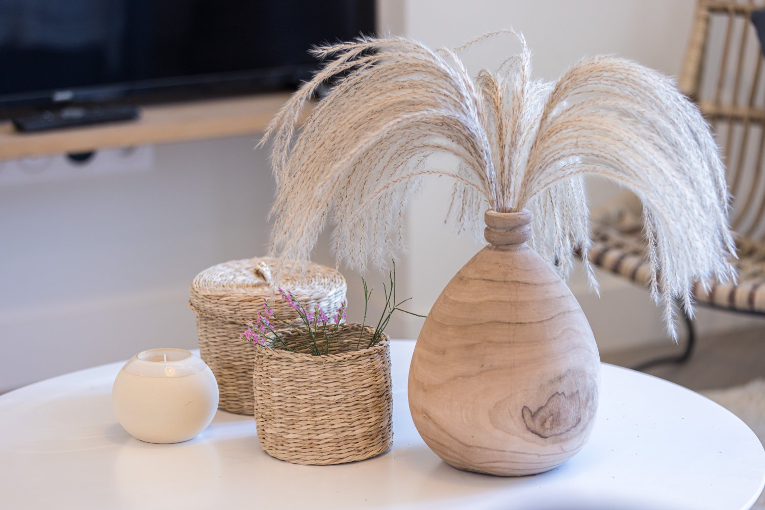 BAVASTRO - The Port - refurbished 2 piece ; apartment for rent in Nice ...